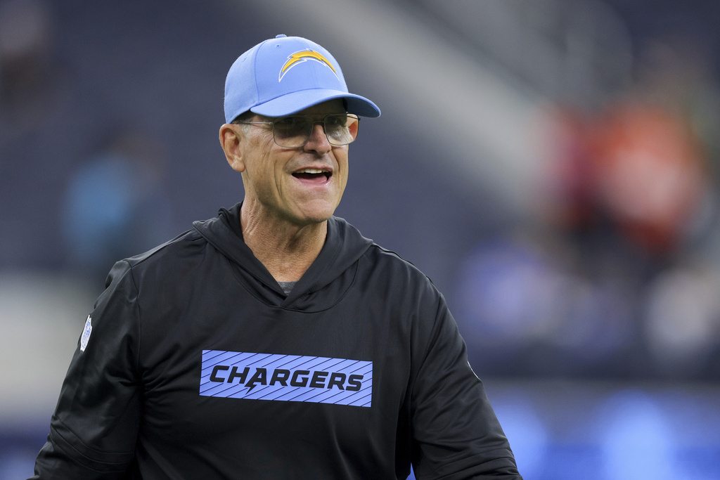 Taking advantage of an obscure rule, Chargers’ Dicker makes NFL’s first ...